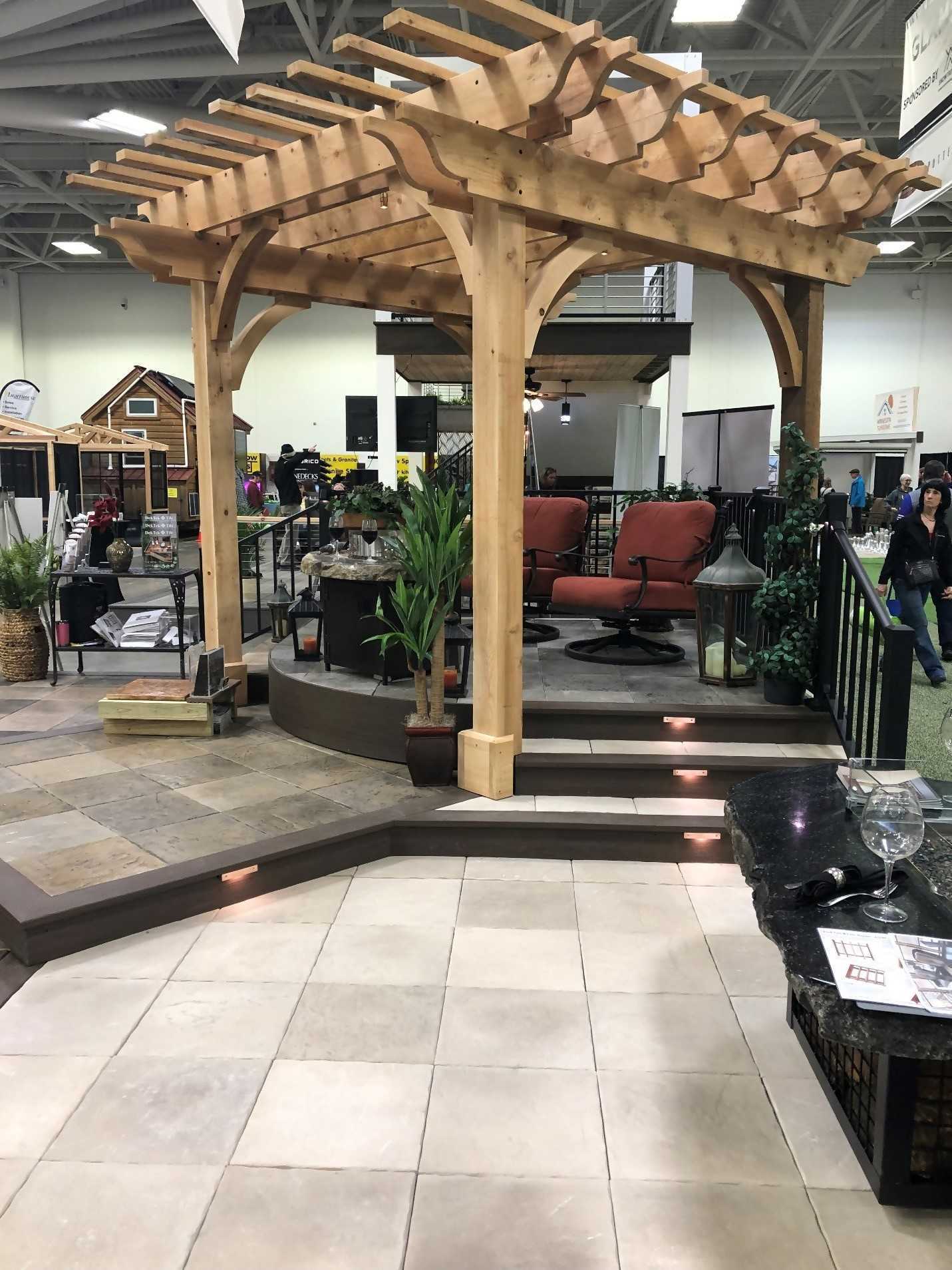 Limestone Border on Cobblestone Gray Deck | DekTekTile - Precast ...